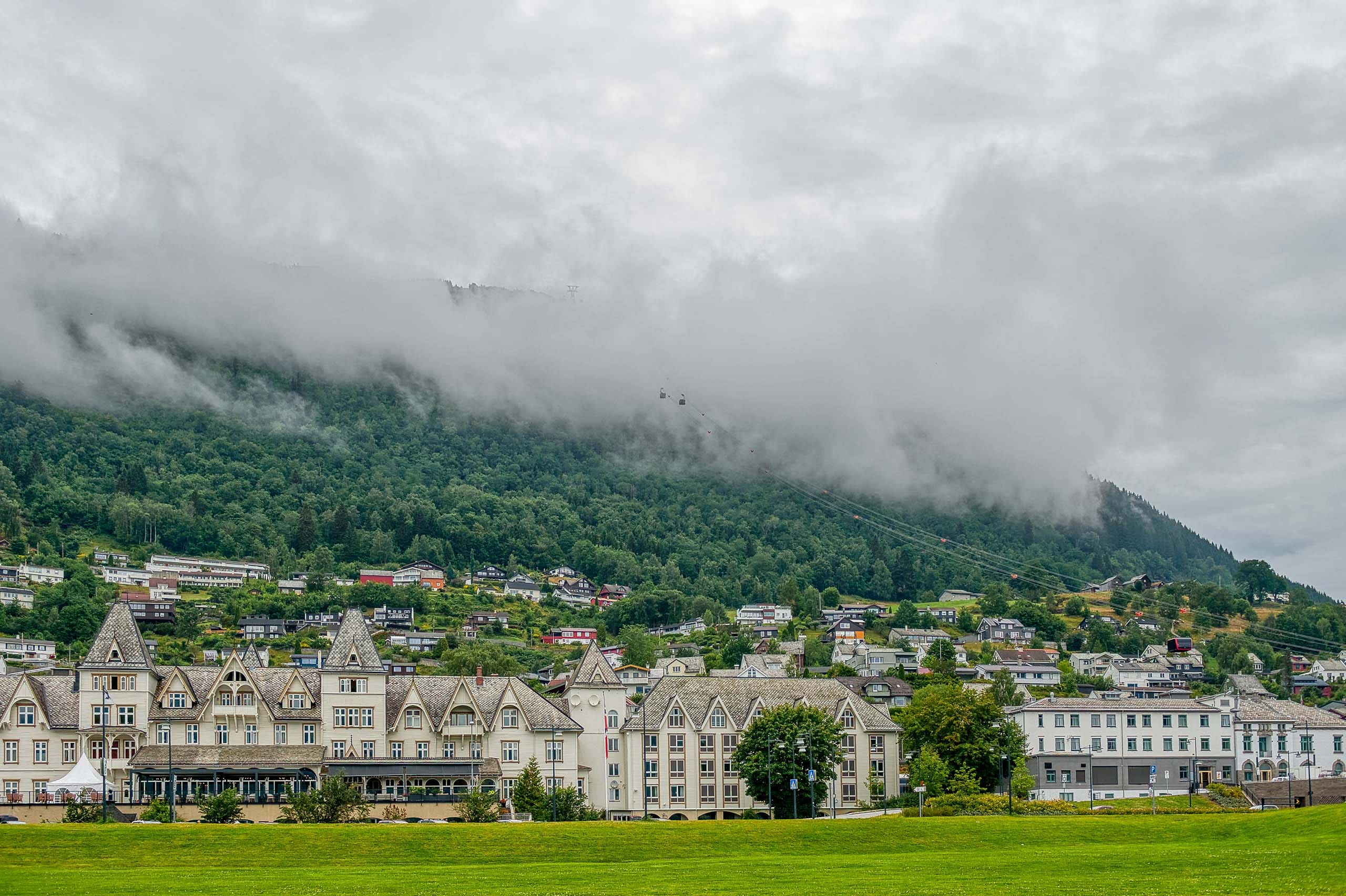 Hardangerfjord Tour from Bergen with Voss Gondola and Three Waterfalls
